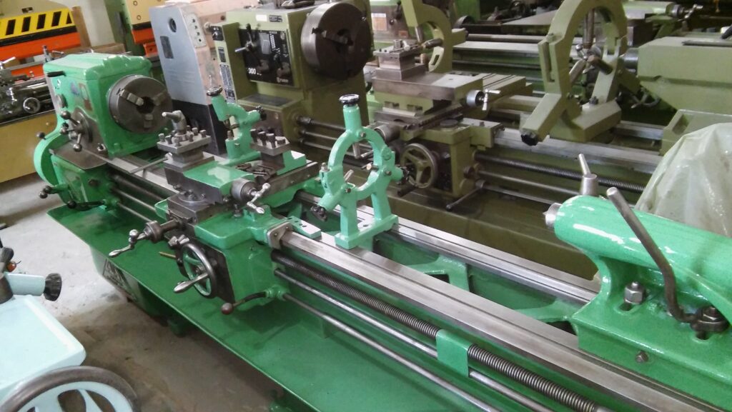 TORNO Pia – MÁQUINAS METALÚRGICAS